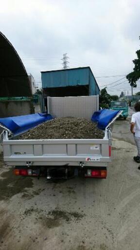 リサイクル砕石(砂利)RC40、2tダンプで配達いたします。 (有限会社ミノル建材) 秦野のその他の中古あげます・譲ります｜ジモティーで不用品の処分