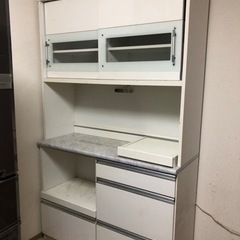 中古】三島駅の食器棚、キッチン収納を格安/激安/無料であげます 中古】三島駅の食器棚、キッチン収納を格安/激安/無料であげます