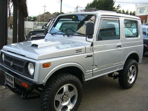 美車 7年 最終5型 JA11 ジムニー 5速 エアコン パワステ リフトアップ 増しリーフ (サンコーオート) 箱根ケ崎のジムニーの中古車｜ジモティー
