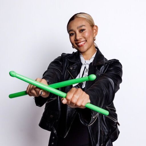 【福生SUNDAY POUND】ヨガ/カーディオ/ピラティス｜アメリカ発ドラムスティックを使う新感覚フィットネスPOUND-Rockout ...