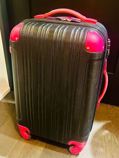 キャリーケースSサイズ (addy) 文京のその他の中古あげます・譲ります｜ジモティーで不用品の処分