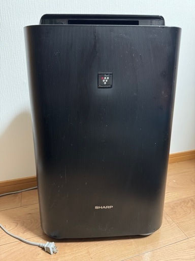 SHARP 加湿空気清浄機 KC-E50-B (（断捨離中）ひまわり) 衣山の季節、空調家電《空気清浄機》の中古あげます・譲ります｜ジモティーで不用品の処分