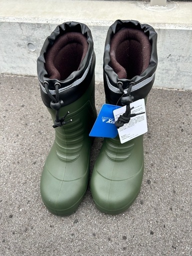 ジーベック 安全靴 作業靴 85715 EVA 防寒 セフティ 長靴 ショート丈 保温 インナーソックス 耐滑 耐摩耗4L (ショルダーマン) 市田の靴《長靴》の中古あげます・譲ります ...