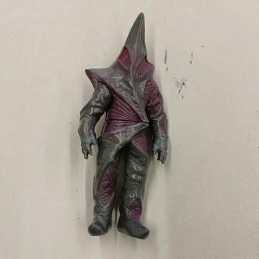 0121-287 ソフビウルトラ怪獣レギュラン星人 (ジモスポ名古屋) 名古屋のその他の中古あげます・譲ります｜ジモティーで不用品の処分
