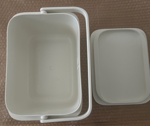 マーナ (marna) バケツ 5L ホワイト W627W (K) 六合の家庭用品《バス用品》の中古あげます・譲ります｜ジモティーで不用品の処分