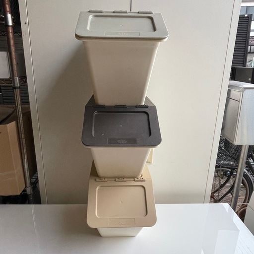 f フタ付き収納ボックス/ペリカンボックス(1個：13.5L） stacksto,(スタックストー)pelican slim（ペリカン ス… (1丁目のゴリまっちょ) 川口の収納家具《その他 ...