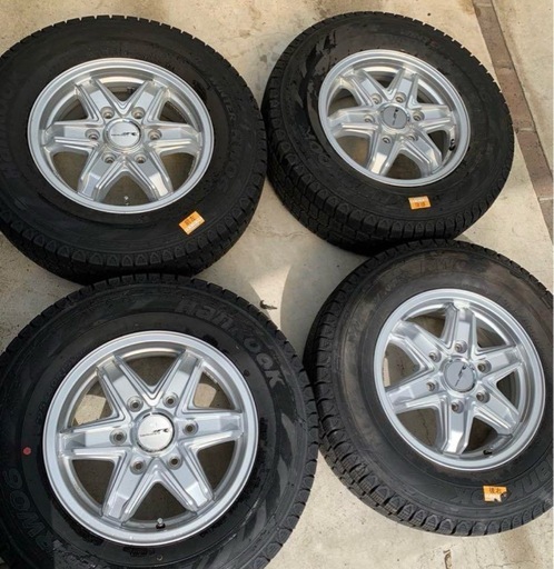 スタッドレスタイヤ ハンコック15インチ 美品 (yoMat) 新千歳空港のタイヤ、ホイールの中古あげます・譲ります｜ジモティーで不用品の処分