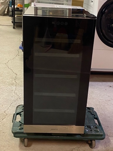 $ 電子式ワインセラーdeviceSTYLE CDW-33GS 2018年製 動作確認済み (ピースマーケット) 札幌のその他の中古あげます・譲ります｜ジモティーで不用品の処分