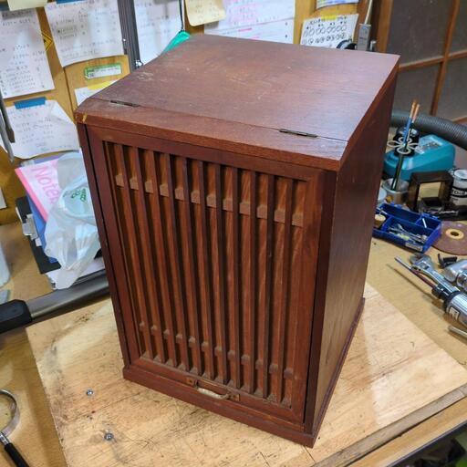 アンティーク調化粧箱 (VECS-KYOTO) 三条の収納家具《その他》の中古あげます・譲ります｜ジモティーで不用品の処分