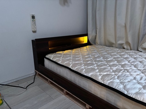 ニトリポケットコイルシングルマットレス+ベッドフレーム (Tom ooo) 平沼橋のベッド《シングルベッド》の中古あげます・譲ります ...