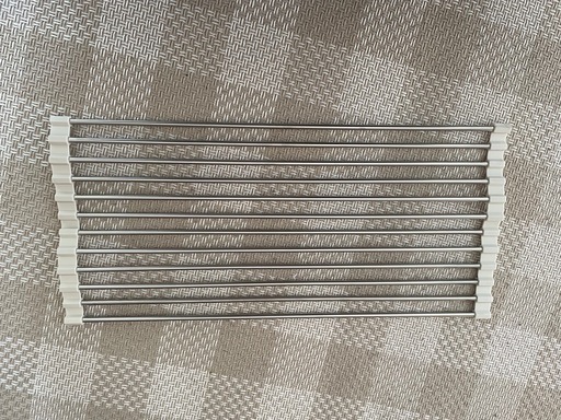 スリコ水切りラック (しーくん) 岩沼のカーテン、ブラインドの中古あげます・譲ります｜ジモティーで不用品の処分