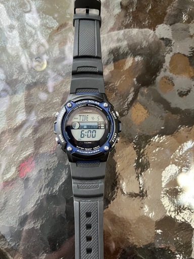 No.10ソーラ充電 デジタル腕時計CASIO 3214 W-S210Hタイドグラフ (ベイスターズ命) 宜野湾のアクセサリー《腕時計》の中古 ...