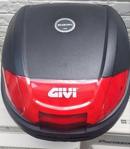 GIVIバイク用リアボックス30L (R66) 中深川のその他の中古あげます・譲ります｜ジモティーで不用品の処分