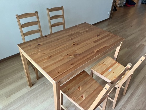 IKEA ダイニングテーブルチェアセット (りなりな) 江坂の IKEA ダイニングテーブルチェアセット (りなりな) 江坂の