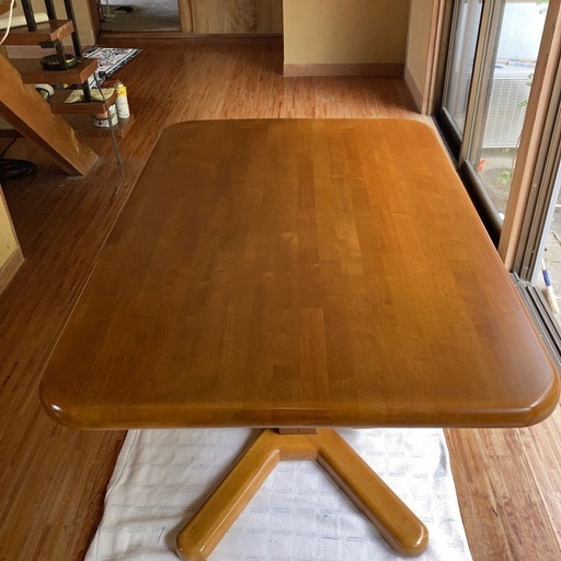 昇降式テーブル木製長方形テーブル X型ベース (とら) 蓮ケ池の 昇降式テーブル木製長方形テーブル X型ベース (とら) 蓮ケ池の