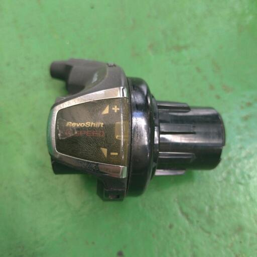 レボシフト SL-RS35 ジャンク (千とOS) 西早稲田の自転車の中古あげます・譲ります｜ジモティーで不用品の処分