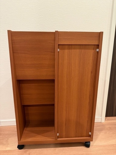 本棚 キャスター付シェルフ (あき) 東船橋の収納家具《棚 本棚 キャスター付シェルフ (あき) 東船橋の収納家具《棚