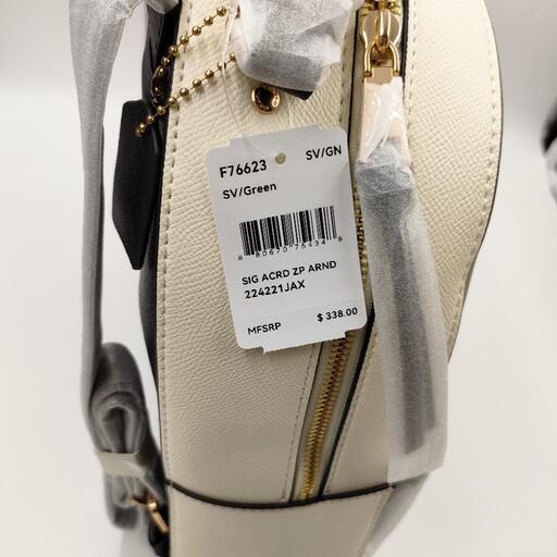 新品 COACH グリーン バックパック リュック バッグ 鞄 コーチ 新品 COACH グリーン バックパック リュック バッグ 鞄 コーチ