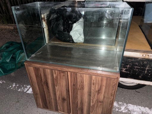 gex 90cmガラス水槽 台付 (boonkaew) 京都のその他の中古あげます・譲ります｜ジモティーで不用品の処分
