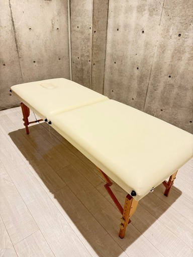 折りたたみエステベッド (K) 宮古島のボディケアの中古あげます 折りたたみエステベッド (K) 宮古島のボディケアの中古あげます