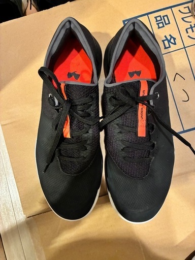 UNDER ARMOUR トレーニングシューズ 28cm未使用近い (Hyzz) 汐見 UNDER ARMOUR トレーニングシューズ 28cm未使用近い (Hyzz) 汐見