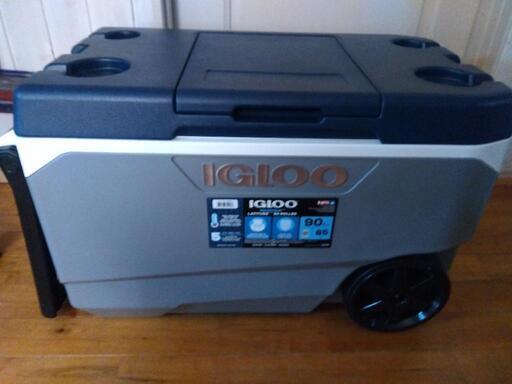 IGLOO 85Lクーラーボックス1回使用のみ (マテツ) 積志のその他の中古あげます・譲ります｜ジモティーで不用品の処分