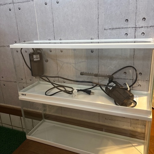 ジェックス｜GEX デスクボーイWH600 🐟水槽 2つ ( .*˚ちぃ .*˚) 牛久のその他の中古あげます・譲ります｜ジモティーで不用品の処分
