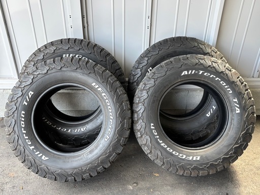 BFGoodrich T/A KO2 275/70R17 4本 プラド ハイラックス FJ (s2455) 稲積公園のタイヤ、ホイールの中古あげます・譲ります｜ジモティーで不用品の処分