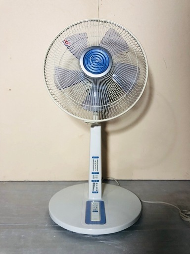 日立リビングサプライ 扇風機 HEF-30R 上下調整固定不可 (ゆき) 岸和田の季節、空調家電《扇風機》の中古あげます・譲ります｜ジモティーで不用品の処分