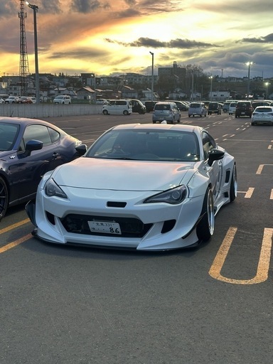 トヨタ zn6 86 GT 6MT PANDEM エアロ エアサス ワンオフマフラー (高橋翔) 北見の86の中古車｜ジモティー