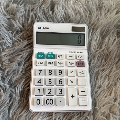 シャープ(SHARP) 電卓 普通電卓ナイスサイズタイプ 10桁 EL-N431-X ホワイト (しみず) 五反田の家電の中古あげます・譲ります｜ジモティーで不用品の処分