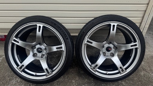 CST ZERO1 HYPER 2本 18×9.5j+30？ (すだ) 赤羽のタイヤ、ホイールの中古あげます・譲ります｜ジモティーで不用品の処分